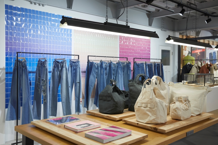 今週末は『CRT』のオフィシャルショップ『THE BLUE STORE』でhave a nice time trip!｜雑誌Begin(ビギン)公式サイト